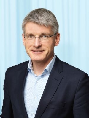 Mr. Erik Ekudden Ericsson - Broadband Commission